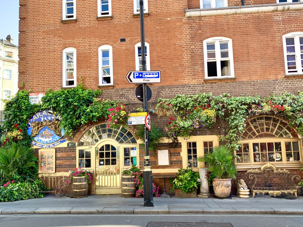 What to do in London > Tried & Trouvailles